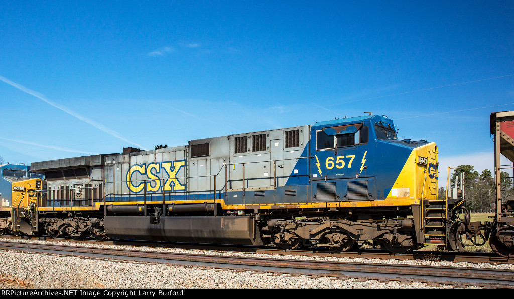 CSX 657